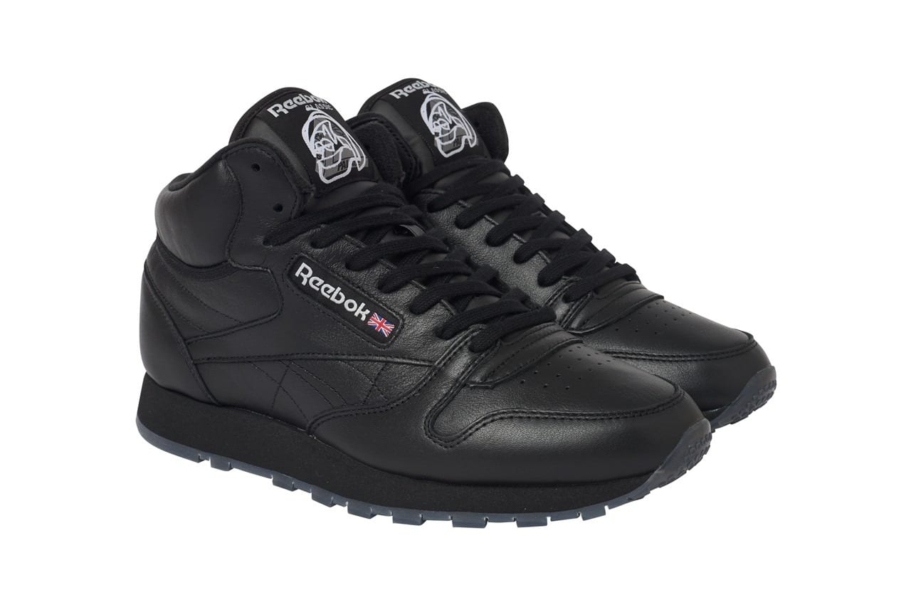 Oto oficjalne zdjęcia butów Palace x Reebok JK Workout Mid