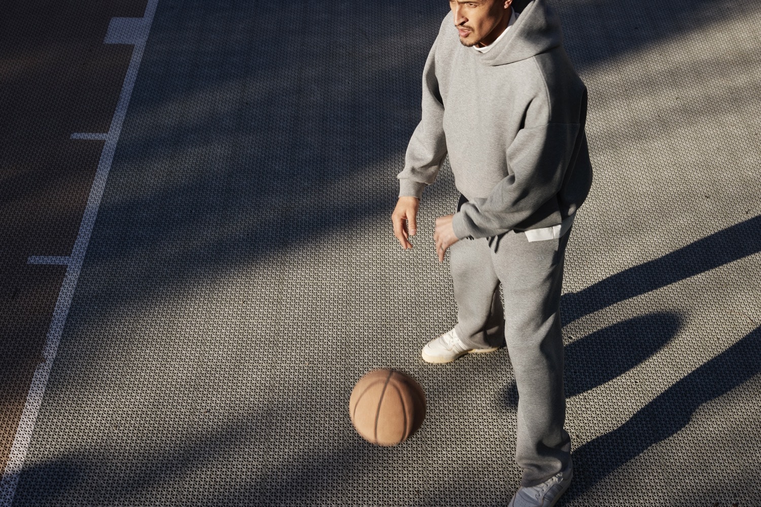 adidas Basketball przedstawia minimalistyczną kolekcję Chapter 02