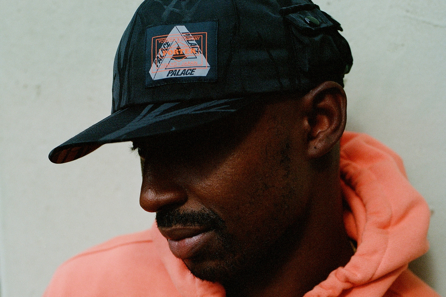 Palace x PORTER: Ekskluzywne akcesoria i odzież w najnowszym dropie
