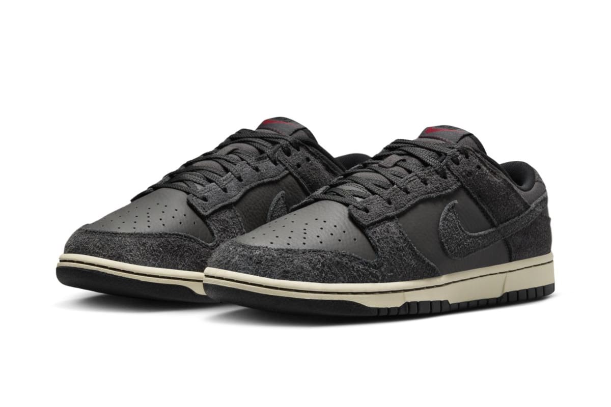 Tekstura, klasa i styl – Nike Dunk Low „Black / Off Noir”