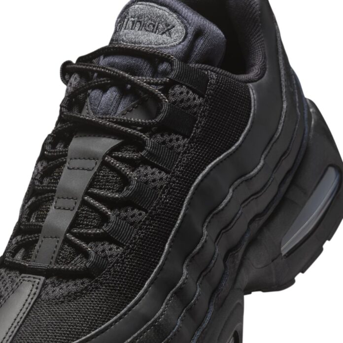 Air Max 95 Big Bubble: Ikona powraca w wersji „Triple Black”