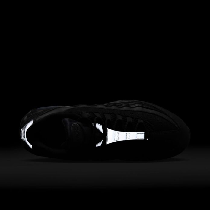 Air Max 95 Big Bubble: Ikona powraca w wersji „Triple Black”